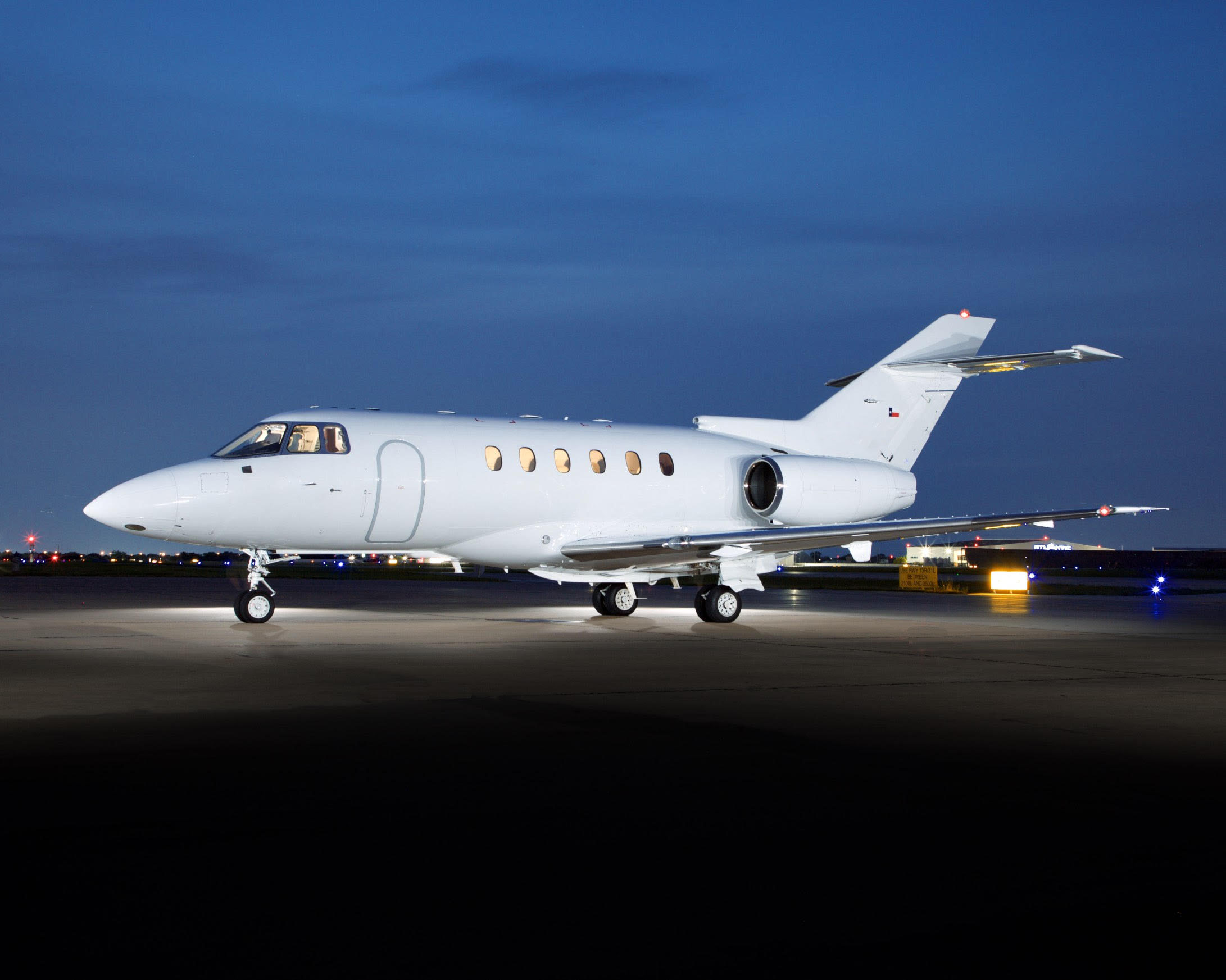 Hawker 800XP - Trinity Private Jet Charter